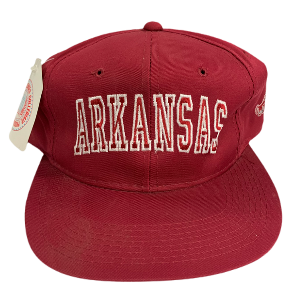 Vintage Arkansas Razorbacks "Arch" Cardinal Caps Snapback - jointcustodydc
